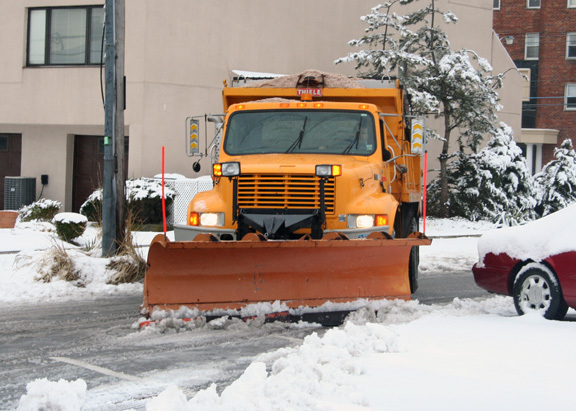 City of Long Beach declares snow emergency | Herald Community ...