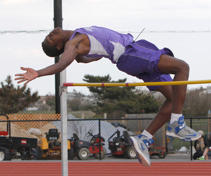 L.B.'s Scott wins state high jump title | Herald Community Newspapers ...