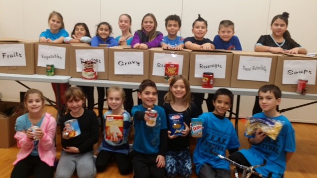 Students collect food for families | Herald Community Newspapers | www ...