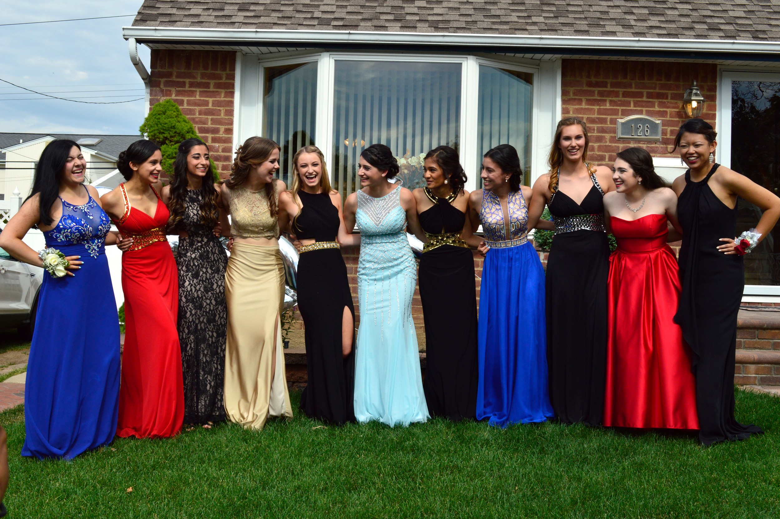 Seniors shine on prom night | Herald Community Newspapers | www ...