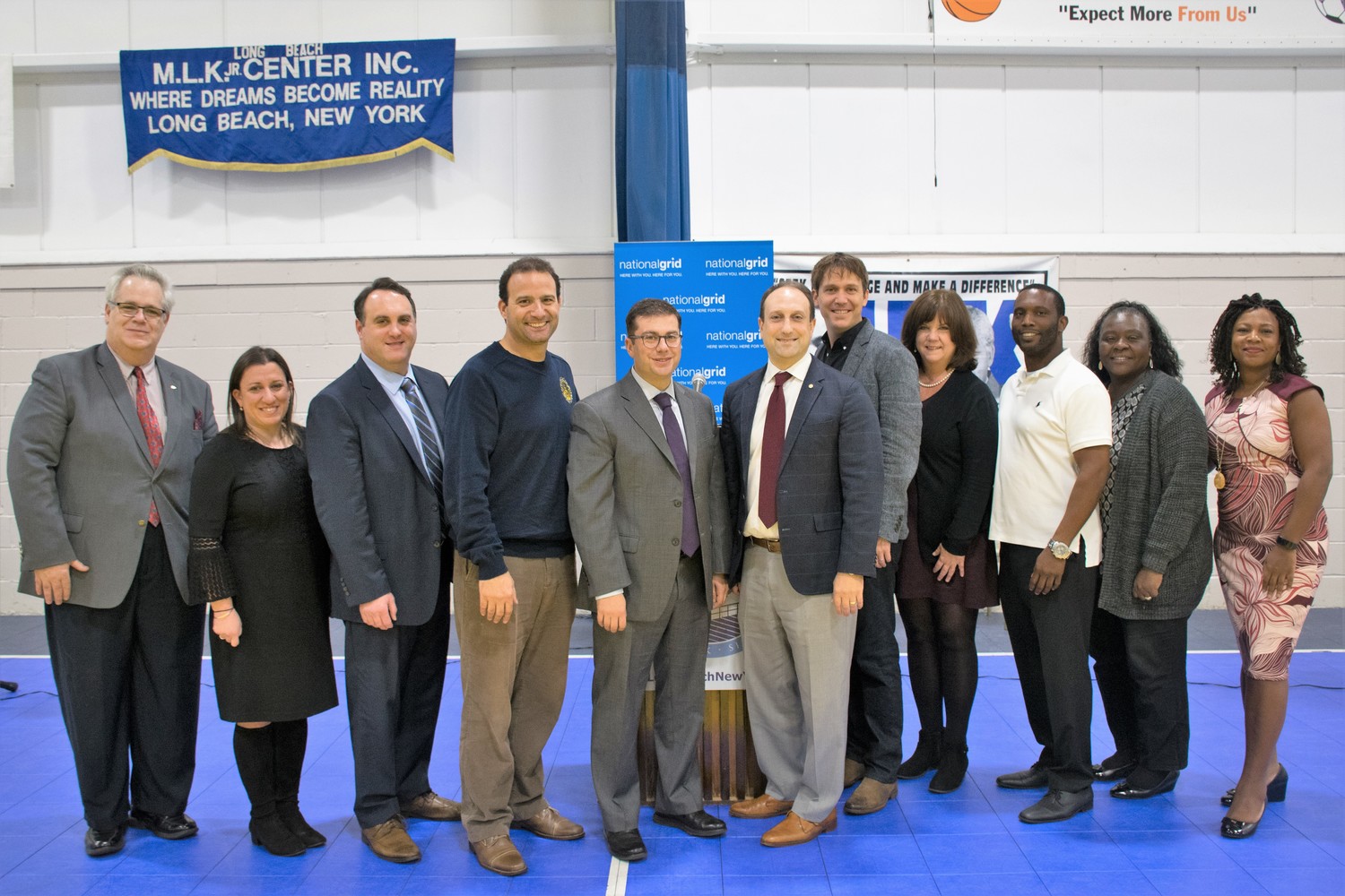 MLK Center goes solar | Herald Community Newspapers | www.liherald.com