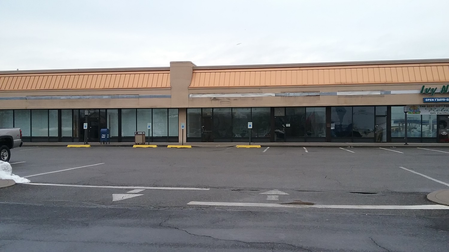 Exploring Oceanside’s storefront vacancy problem | Herald Community ...