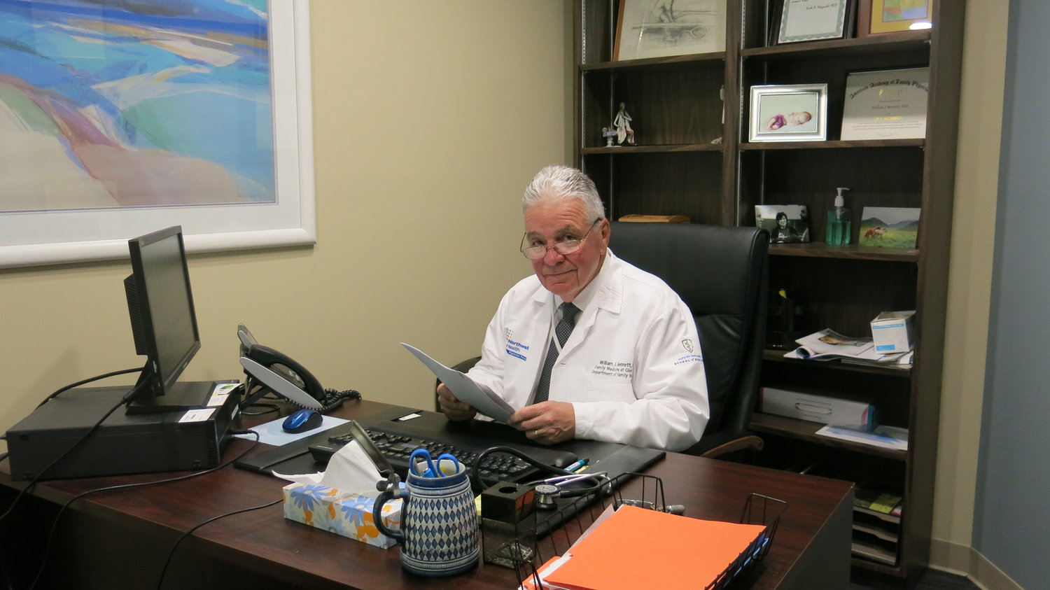 Dr. Bennett celebrates 40 years in Oyster Bay | Herald Community ...