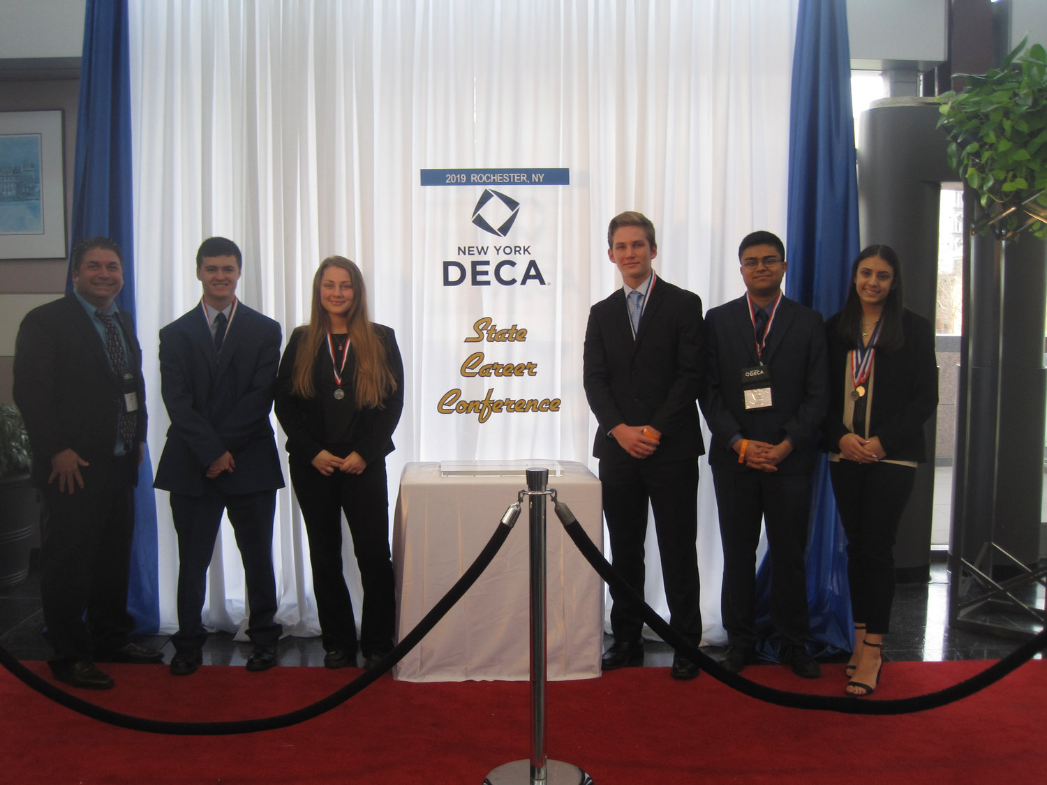 Lawrence students to compete at DECA International in Orlando next ...