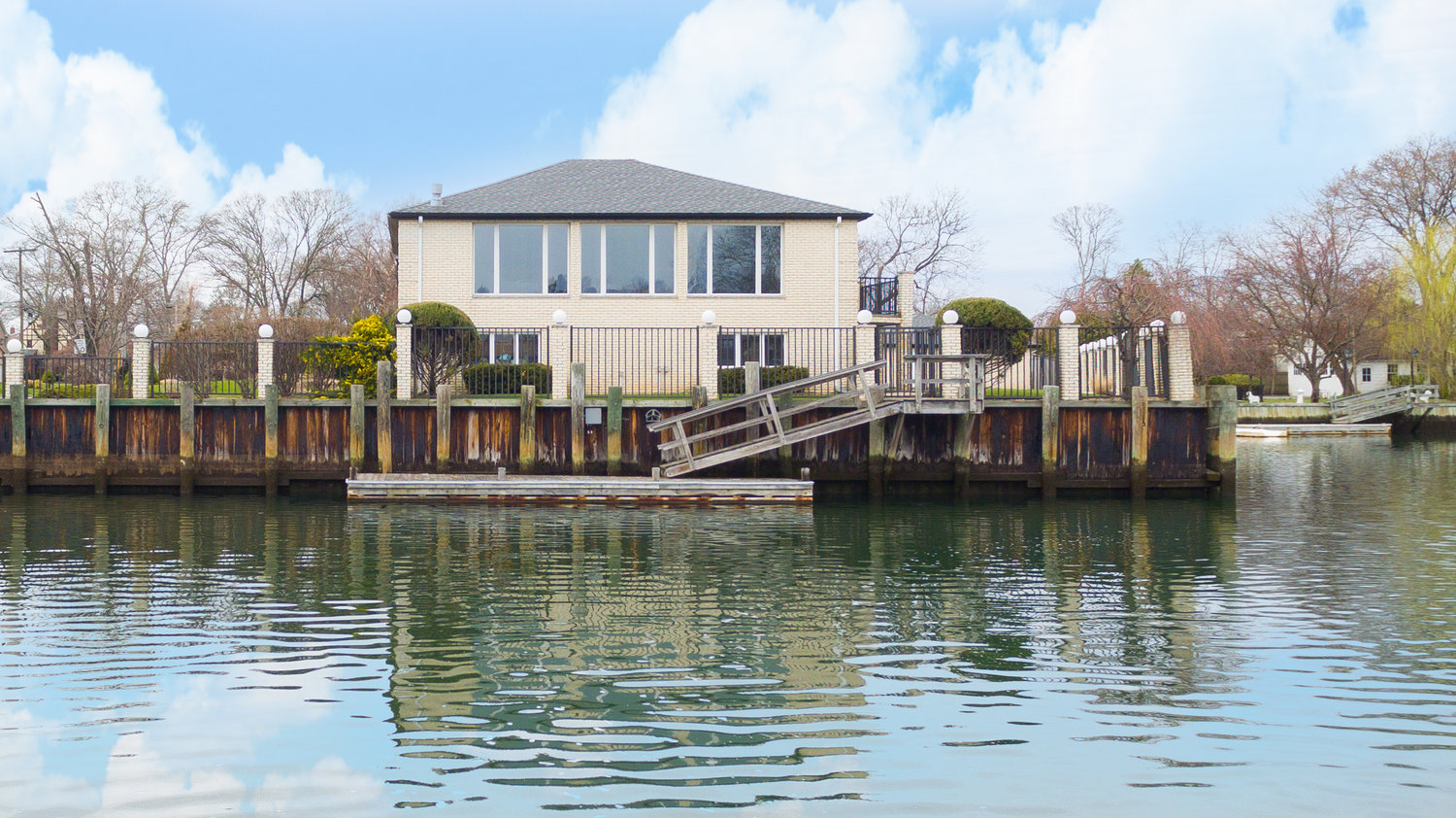 2771 Merrick Avenue, Merrick | Herald Community Newspapers | www ...