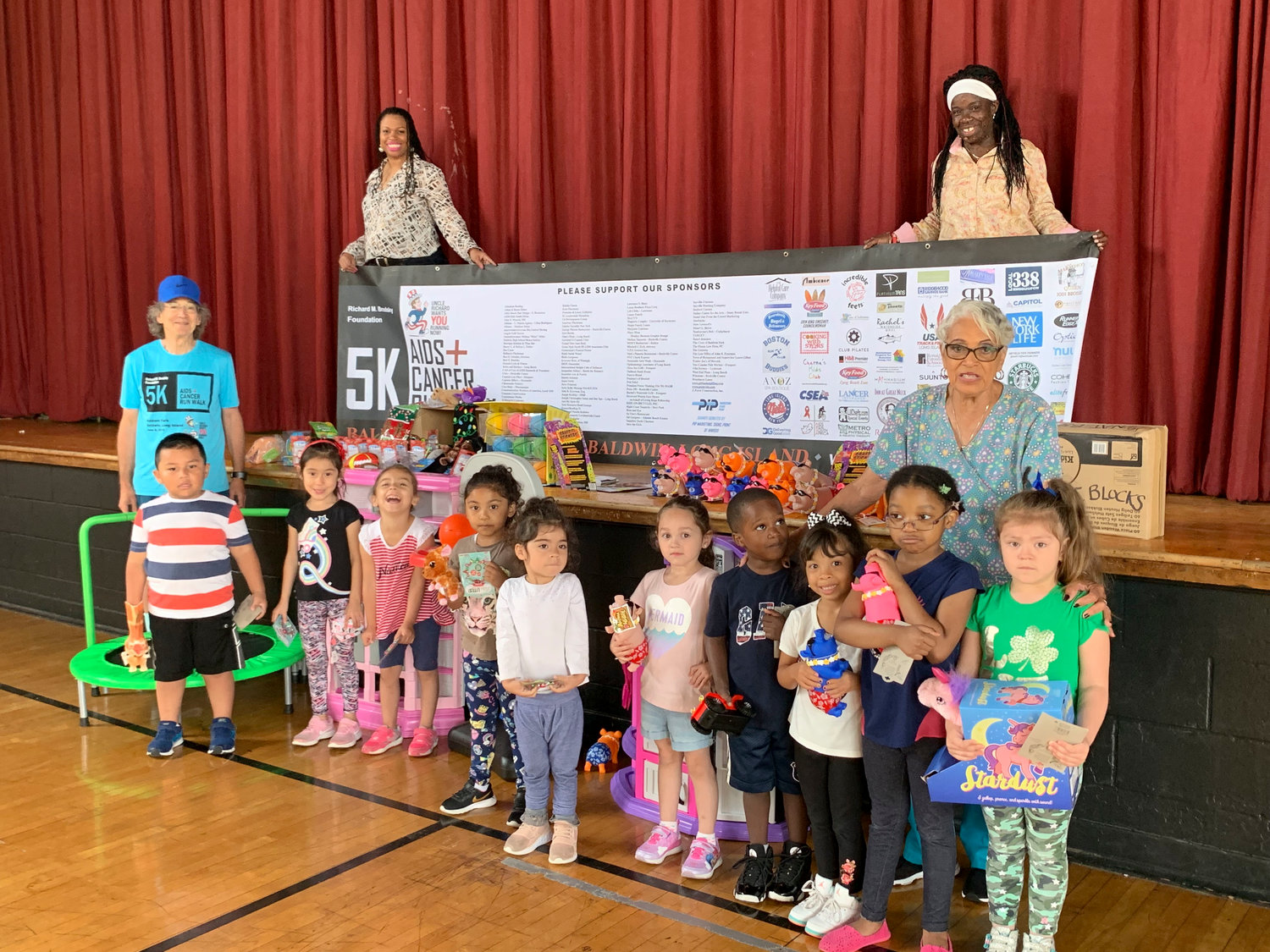 Richard M. Brodsky Foundation donates toys to the Five Towns Community ...
