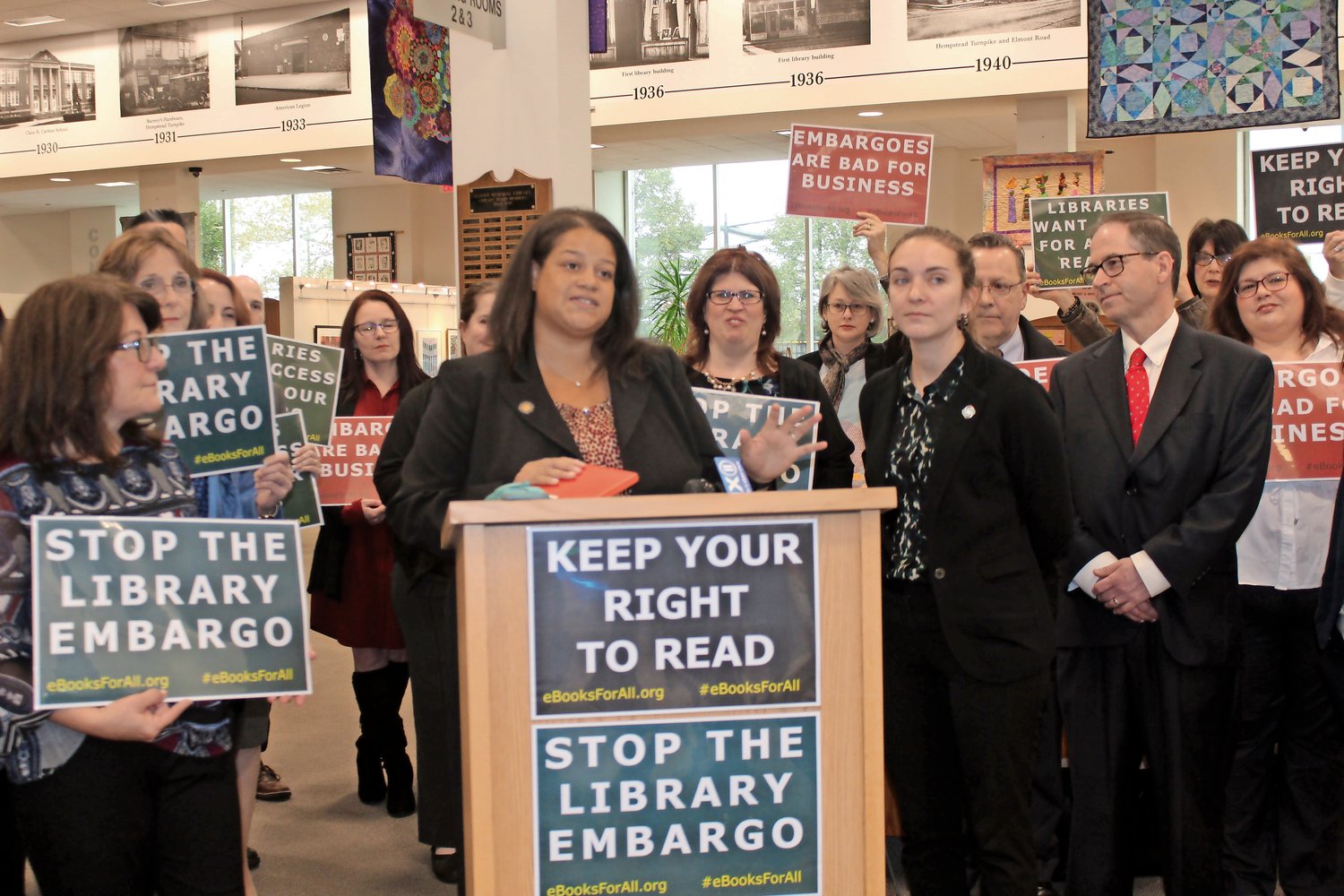 Libraries fight for eBooks | Herald Community Newspapers | www.liherald.com