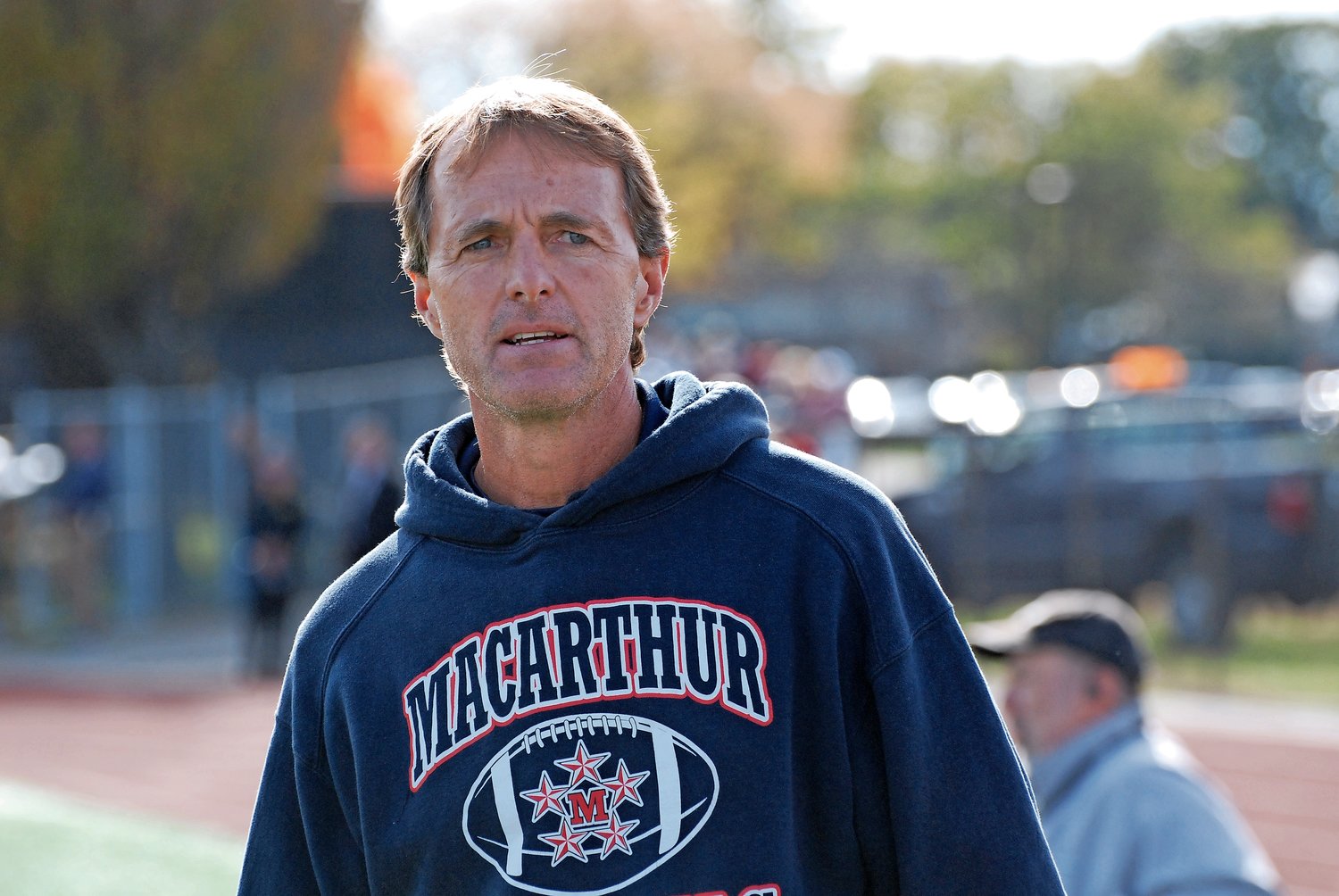 MacArthur football coach honored by Giants | Herald Community ...