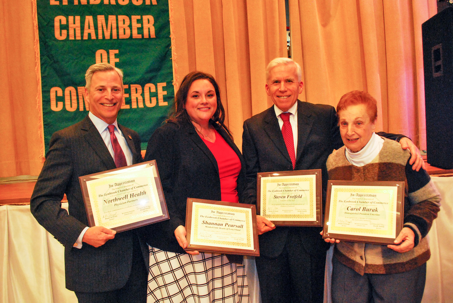 Lynbrook Chamber of Commerce honors local leaders | Herald Community ...