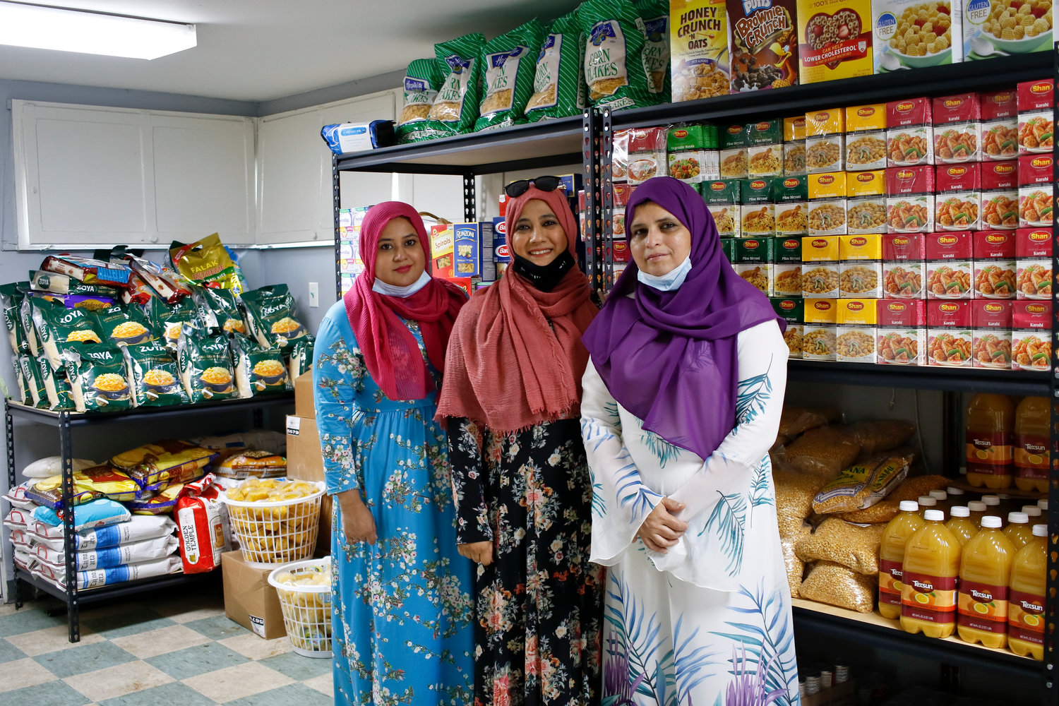 Masjid Hamza opens first-of-its-kind food pantry | Herald Community ...