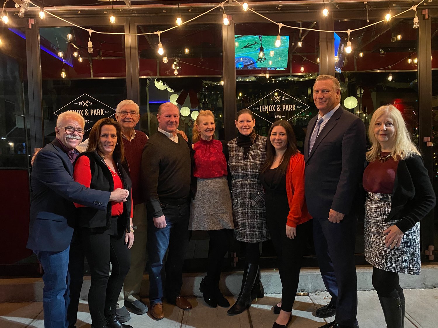 RVC chamber celebrates the holiday season | Herald Community Newspapers ...