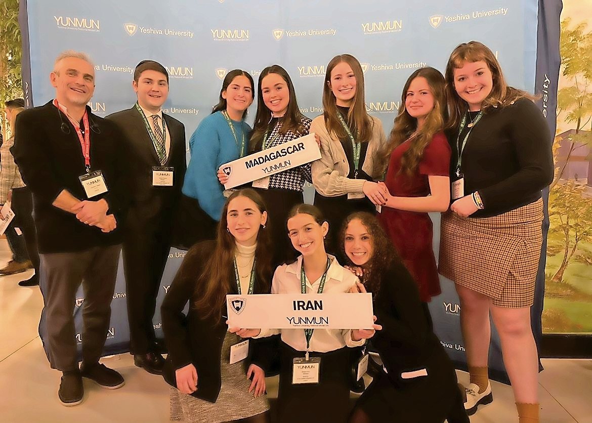 HAFTR grabs Model U.N. awards | Herald Community Newspapers | www ...