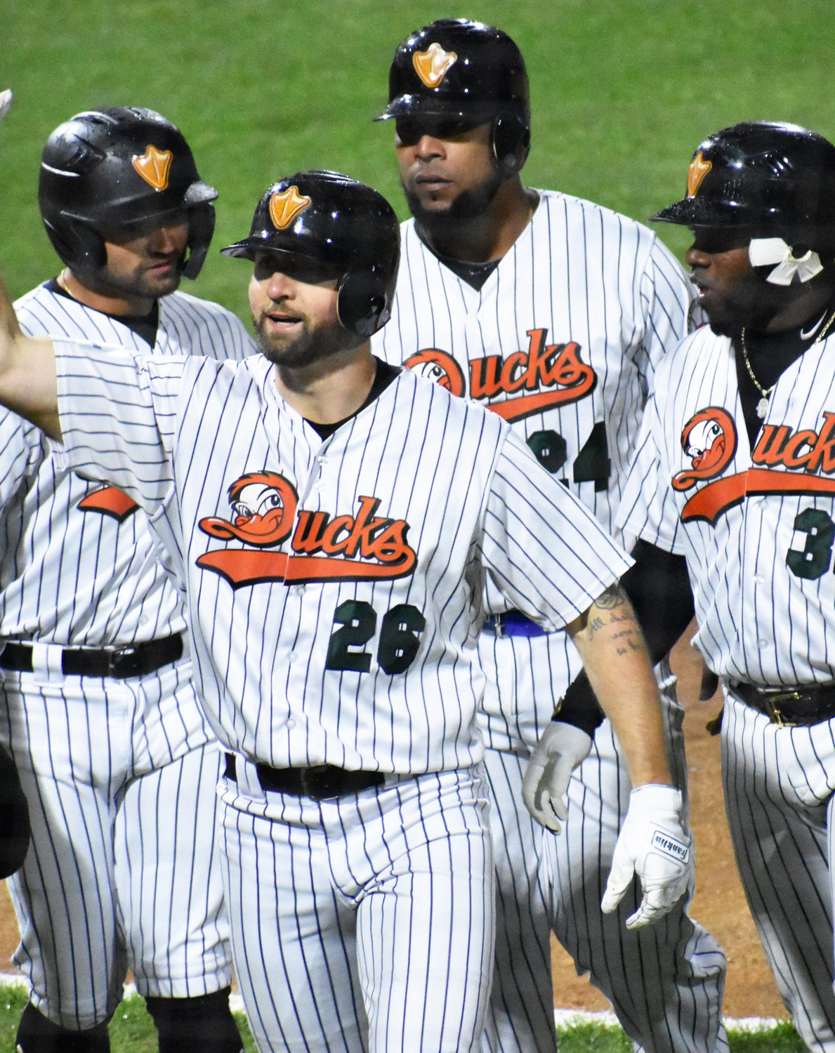 L.I. Ducks carry momentum into second half | Herald Community ...