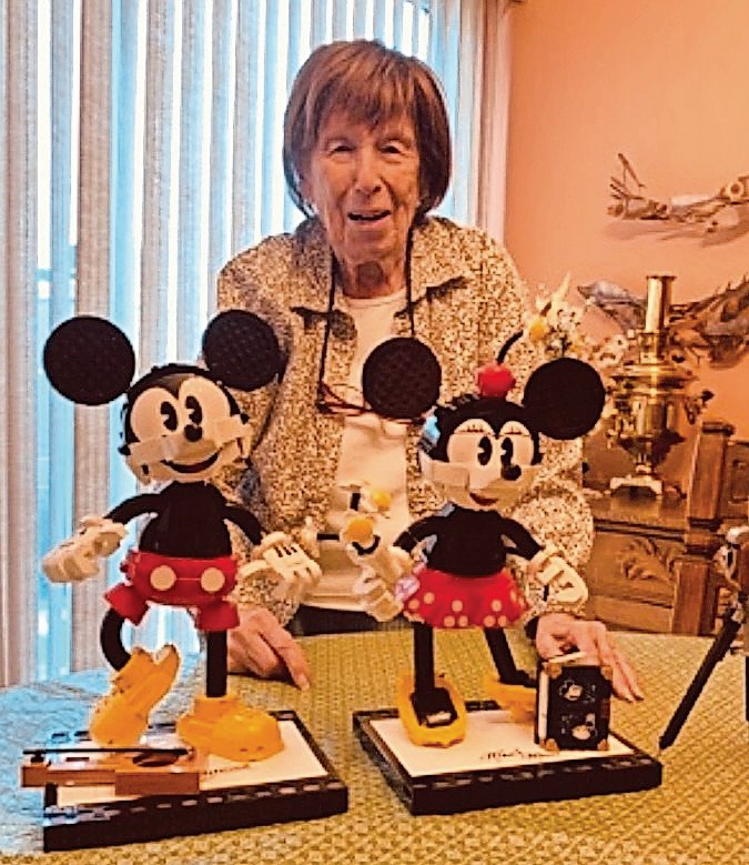 Hewlett’s Grace Wiener shows Lego mastery | Herald Community Newspapers ...