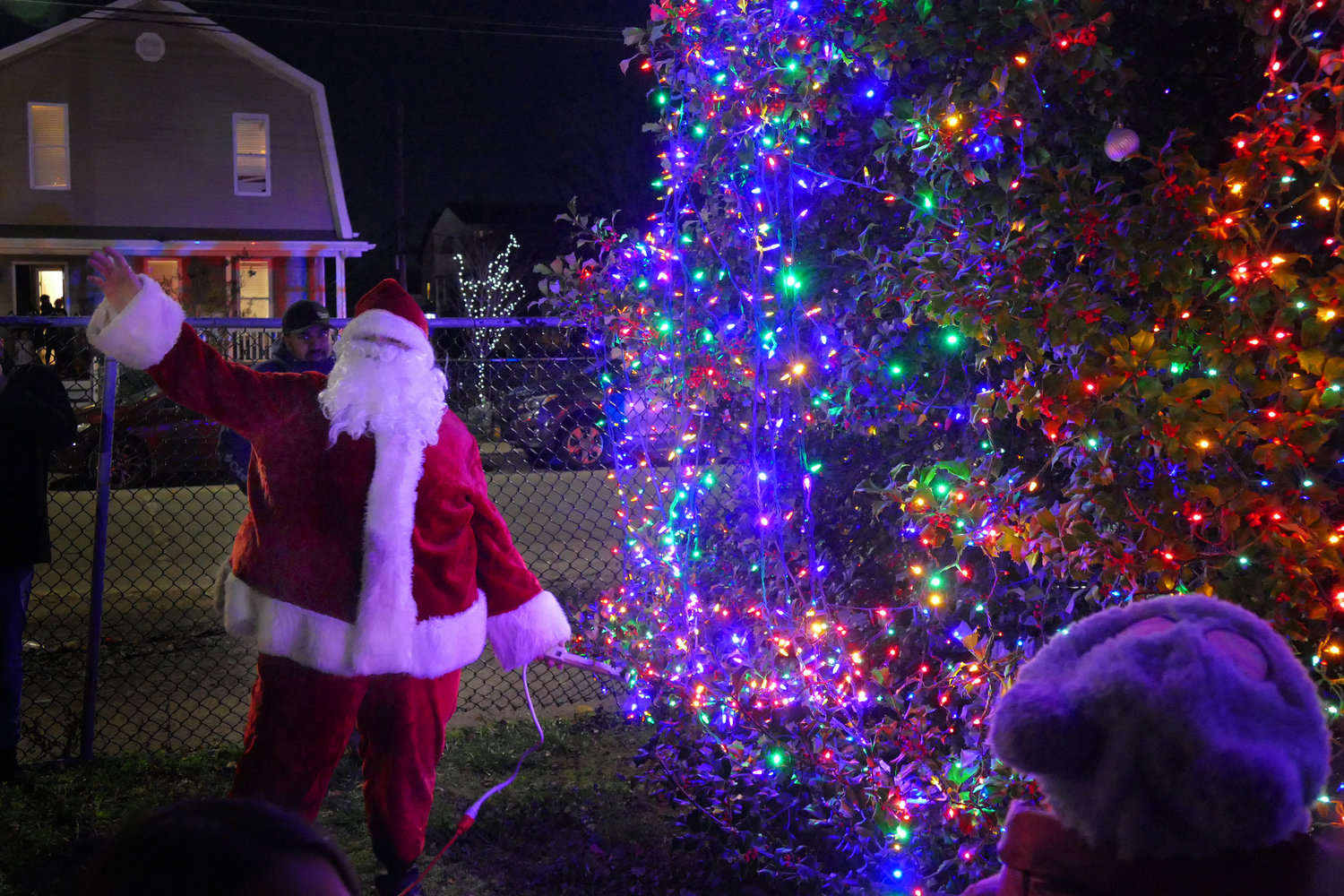 The Community Center welcomes Christmas | Herald Community Newspapers ...