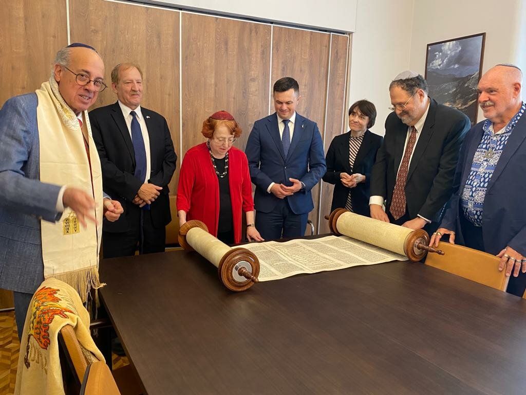 These two rabbis from the Five Towns visited Poland to meet with ...