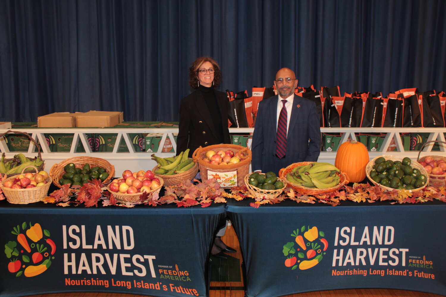 Partnership takes a stand against childhood hunger | Herald Community ...