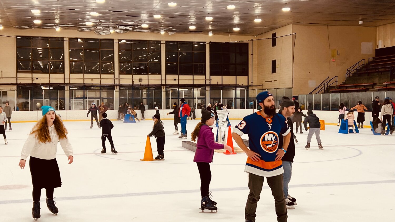 Hundreds celebrated Hanukkah at the Long Beach Ice Arena | Herald ...