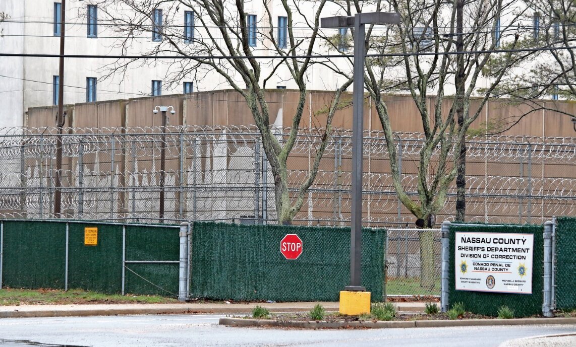 Former nurse manager at Nassau County jail is indicted : vim
