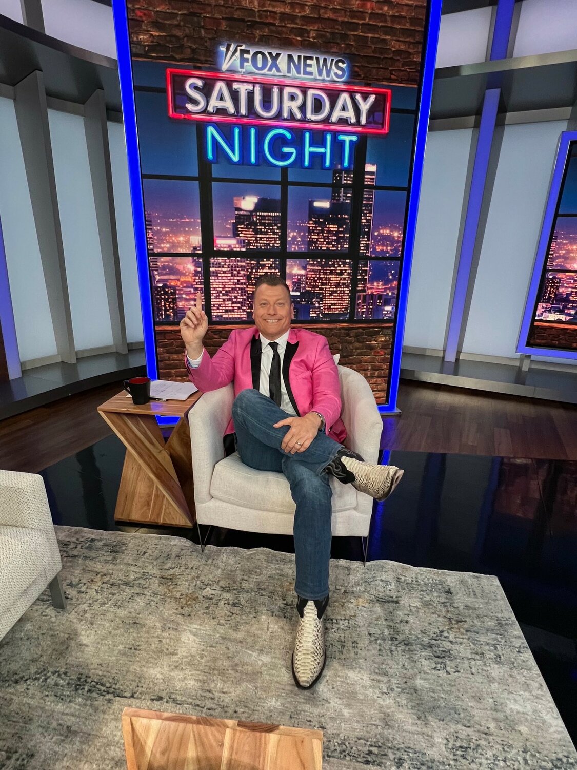 Levittown native Jimmy Failla on hosting 'Fox News Saturday Night with ...