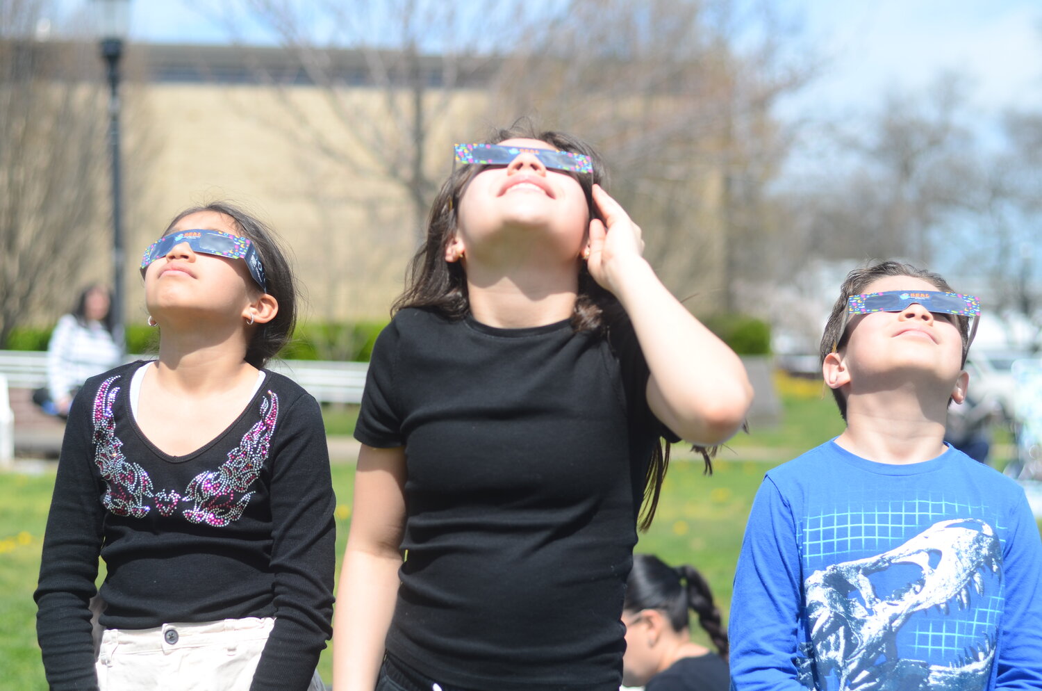 Solar Eclipse 2024: Valley Stream villagers gather for a historic ...