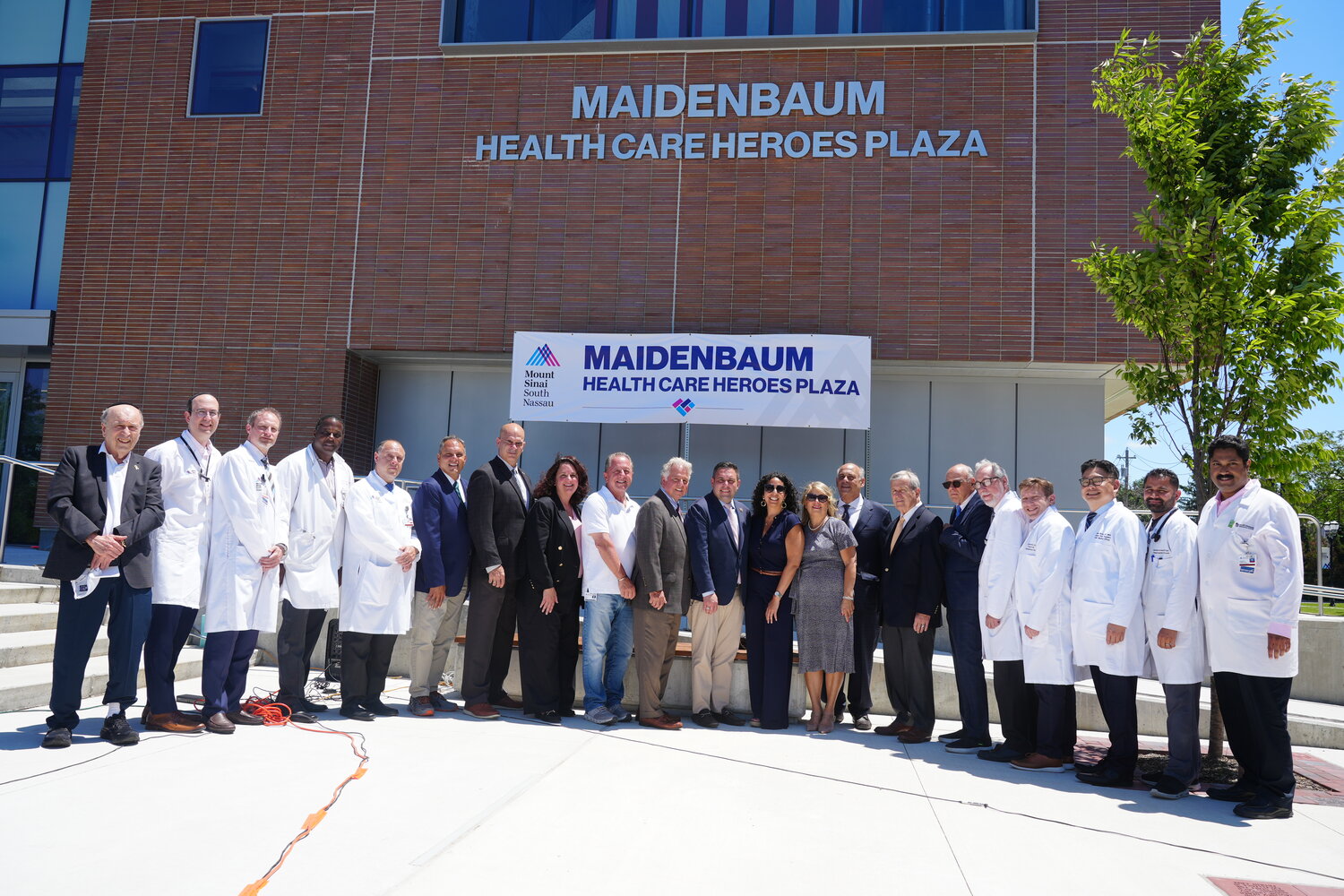 Mount Sinai South Nassau, Maidenbaum's honor ‘health care heroes ...