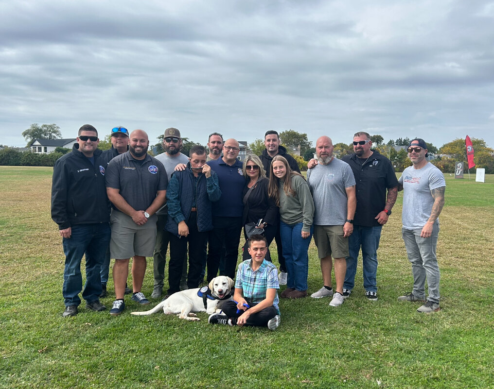 Sanford H. Calhoun student finds joy, support thanks to new service dog ...