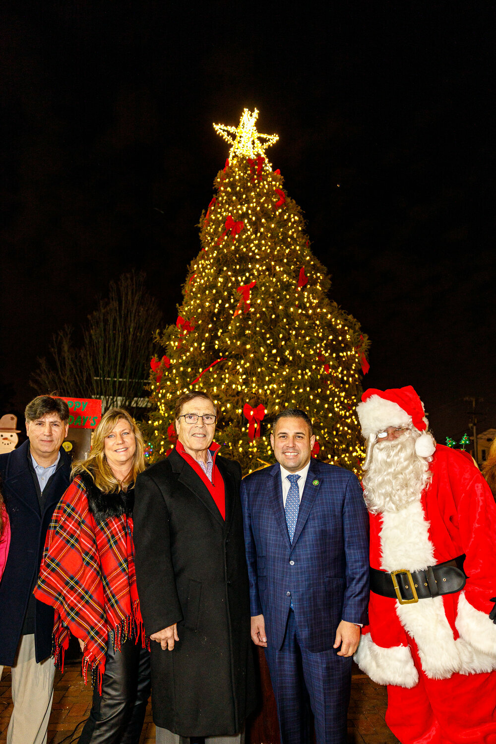 5th annual ‘Light Up Lynbrook’ holiday decorating contest returns ...
